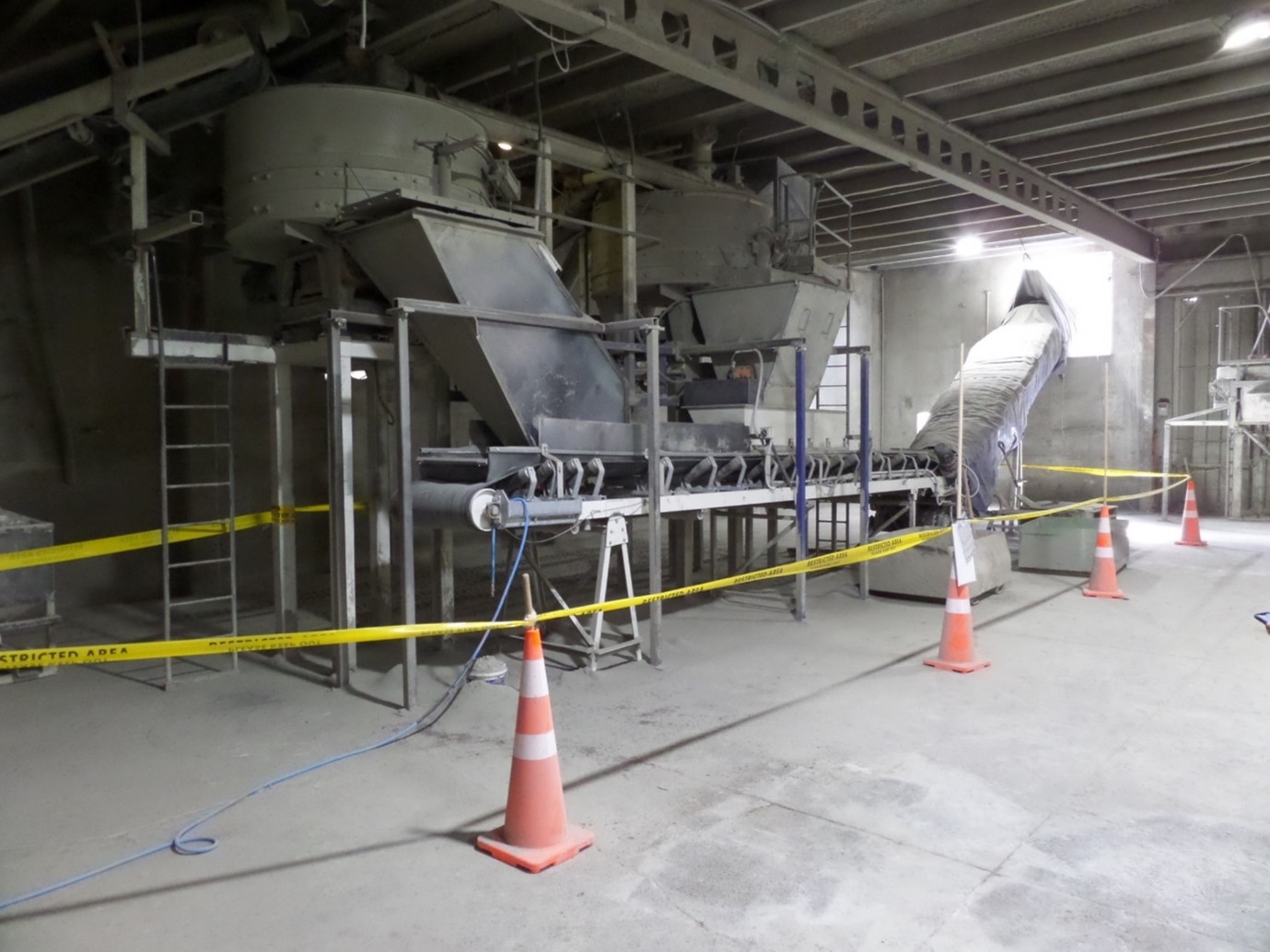 Unsafe machine cost worker his arm | Mirage News